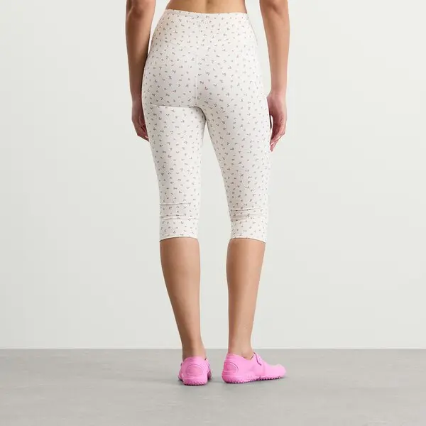 Nike X Skims Matte Crop Legging 17