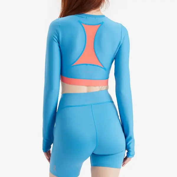 On Train Lon G Sleeve Crop Top