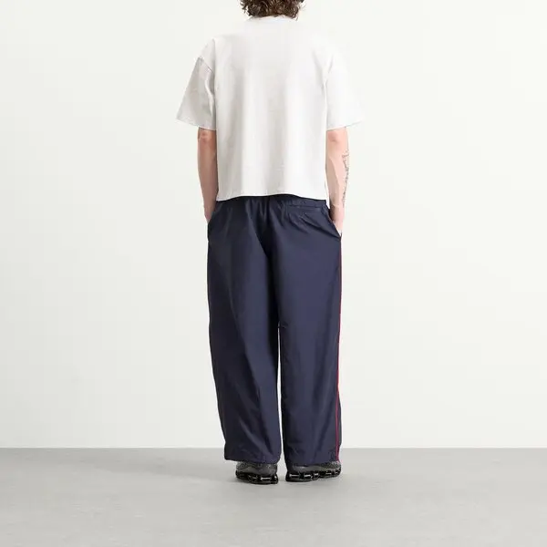 BENE CULTURE End. X 26 Graphic T-shirt