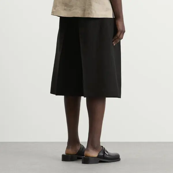 Studio Nicholson Fowld Pleated Short