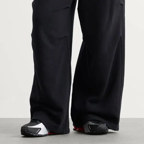 Nike Shox R4 W Sneaker - Black/silver/crimson
