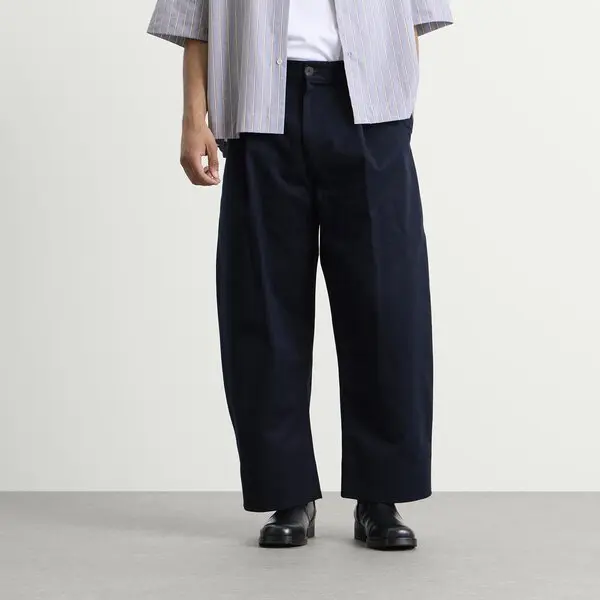 Studio Nicholson Sorte Deep Pleat Volume Pant