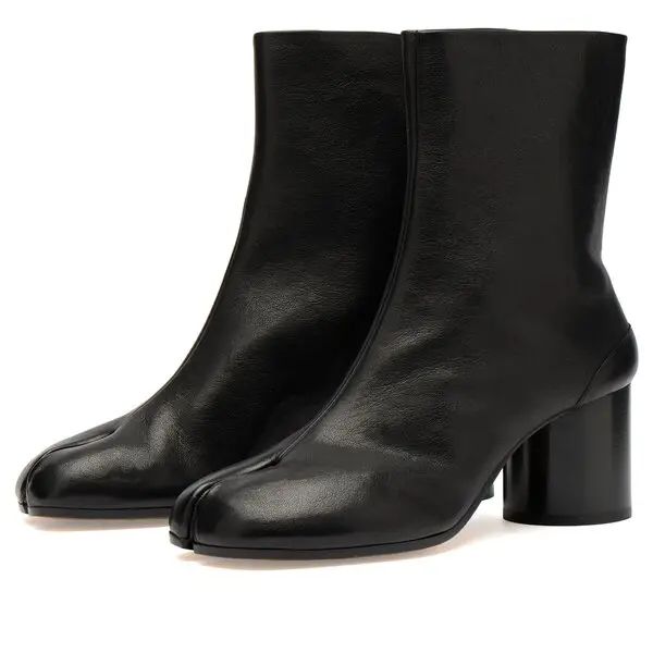MAISON MARGIELA Tabi Ankle Boots
