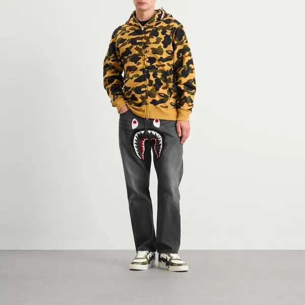 A BATHING APE Shark Loose Fit 13oz Denim Jeans - Black