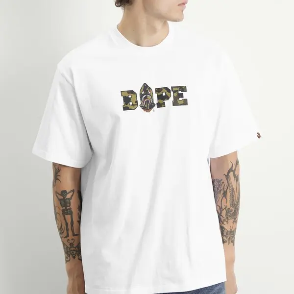 A BATHING APE 1st Camo Logo T-shirt