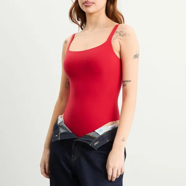 SKIMS Fits Everybody Square Neck Bodysuit - Cherry