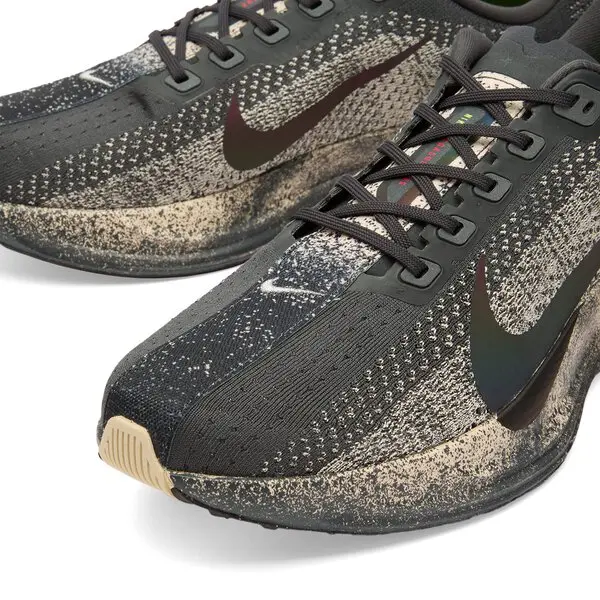 Nike Running Pegasus Plus Sneaker