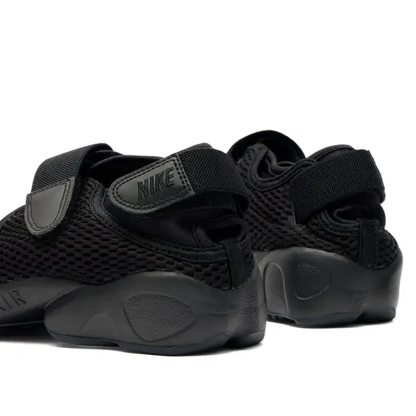 Nike W Air Rift Mesh Sneaker