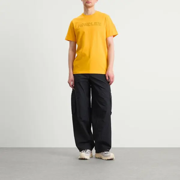 Moncler Sketch Logo T-shirt - Yellow