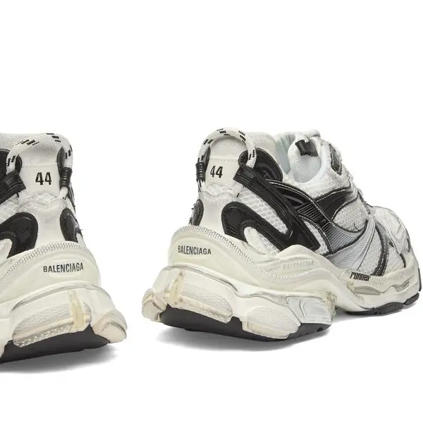 Balenciaga Runner 2 Gradient Sneaker - White/black