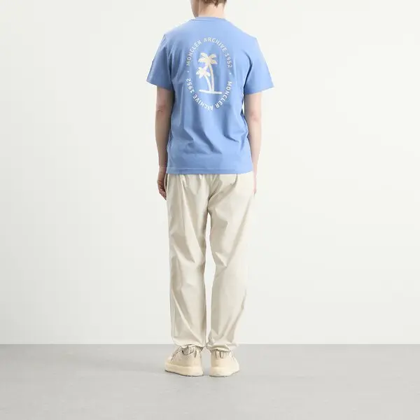 Moncler Palm Logo Pocket T-shirt - Blue