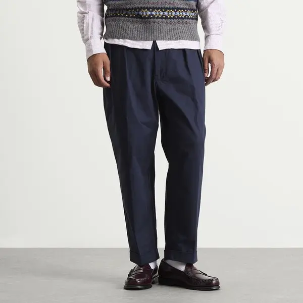 BEAMS 2 Pleat Chino - Navy