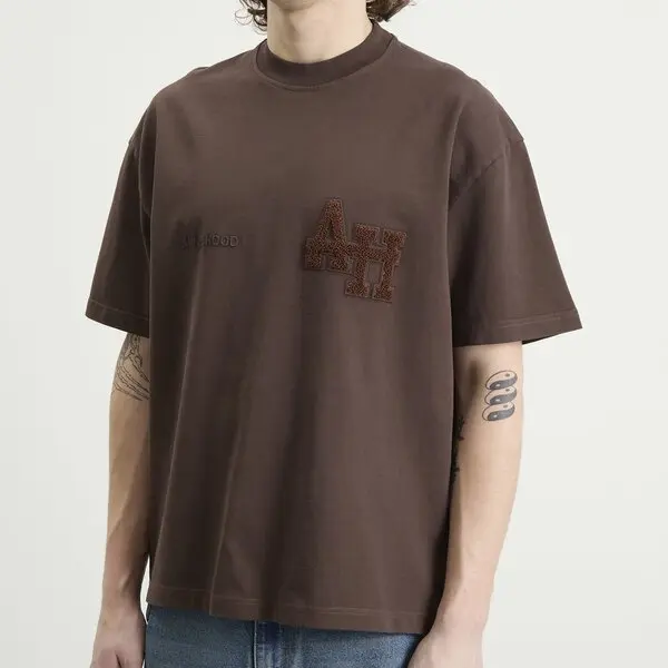 ANNIE HOOD College T-shirt