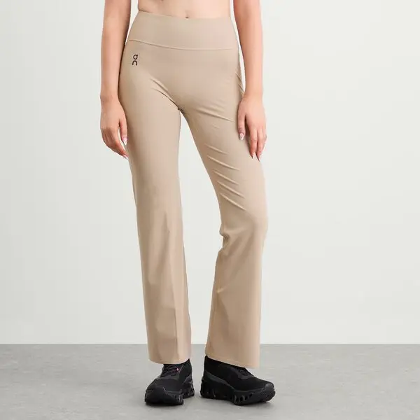 On 30" Studio Flared Tights