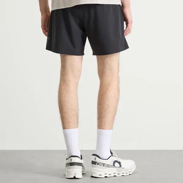 On 5" Performance Shorts - Black