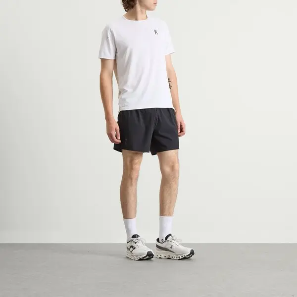 On 5" Performance Shorts - Black
