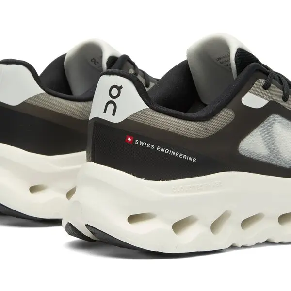 On Cloudtilt Remix Sneaker