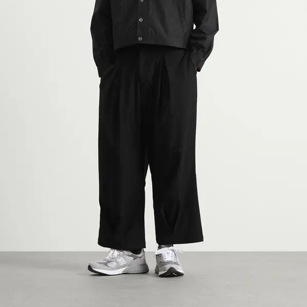 ANGLAN Valley Tuck Trousers