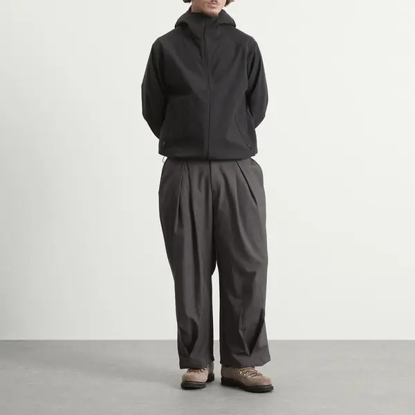 ANGLAN Valley Tuck Trousers