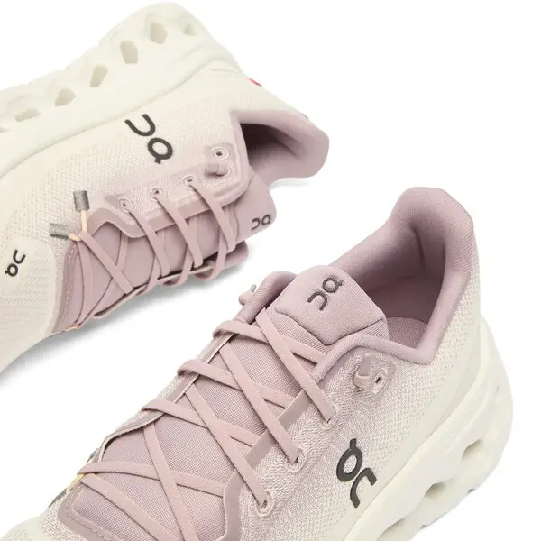 On Cloudtilt Sneaker