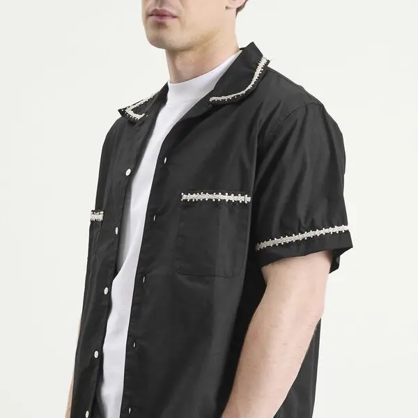 NOMARHYTHM TEXTILE Trim Embroidery Open Collar Shirt