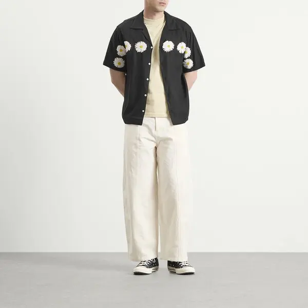 NOMARHYTHM TEXTILE Flower Embroidery Open Collar Shirt