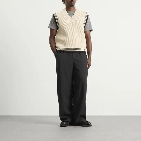 AMI Paris Wool-cotton Rib Knit V-neck Sleeveless Sweater With De Coeur Patch