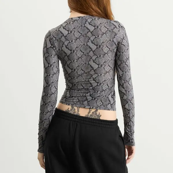 SKIMS Fits Everybody Long Sleeve Top - Shadow Snake Print