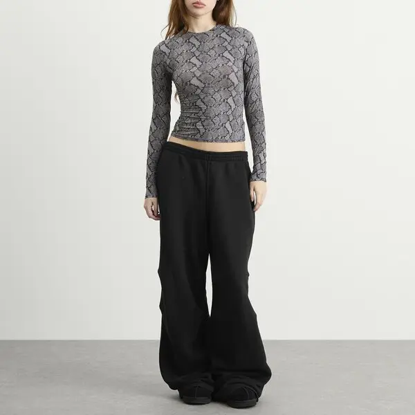 SKIMS Fits Everybody Long Sleeve Top - Shadow Snake Print