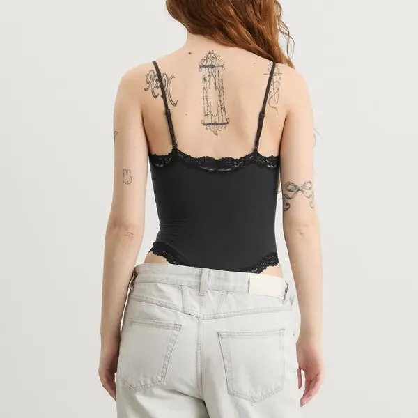 SKIMS Fits Everybody Lace Cami Bodysuit - Onyx