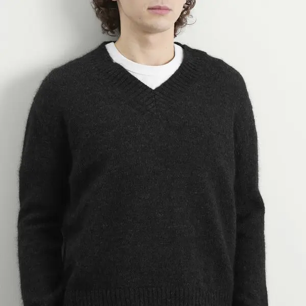 SECOND / LAYER Vexed V-neck