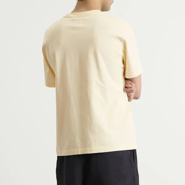 LARRIET Burrows T-shirt