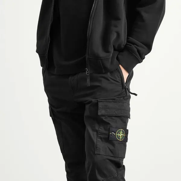 Stone Island Sateen Cargo Jogger Pants - Black