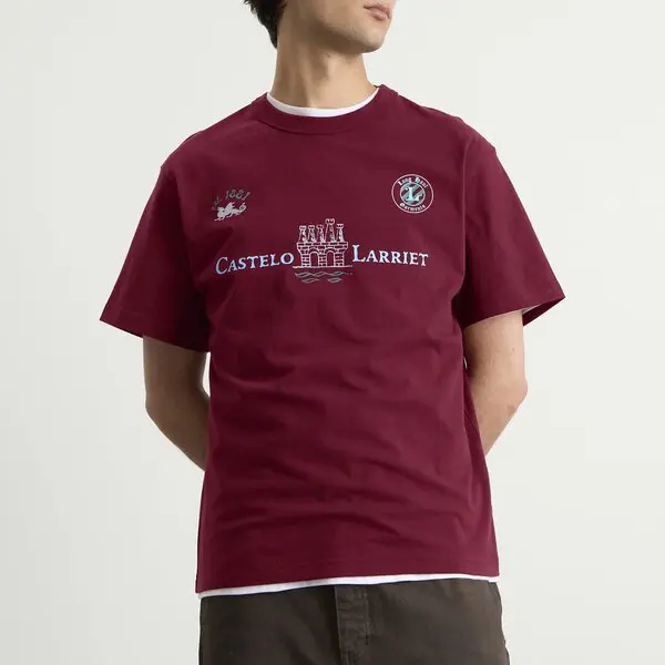 LARRIET Castelo T-shirt