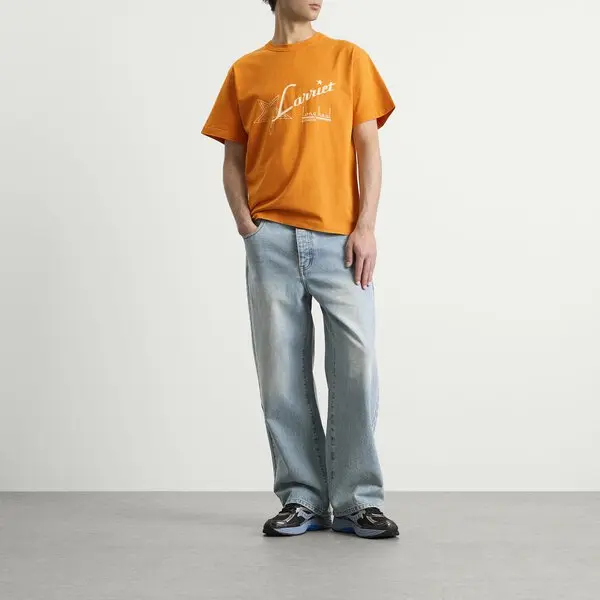 LARRIET Haul T-shirt