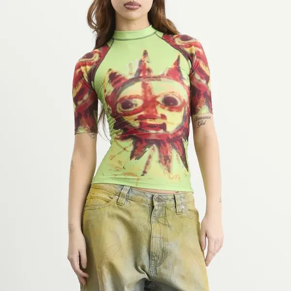 PAOLINA RUSSO Short Sleeve Rash Guard