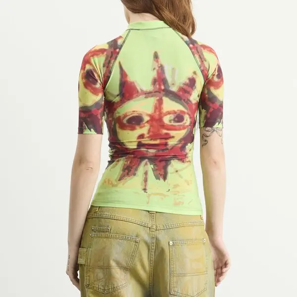 PAOLINA RUSSO Short Sleeve Rash Guard
