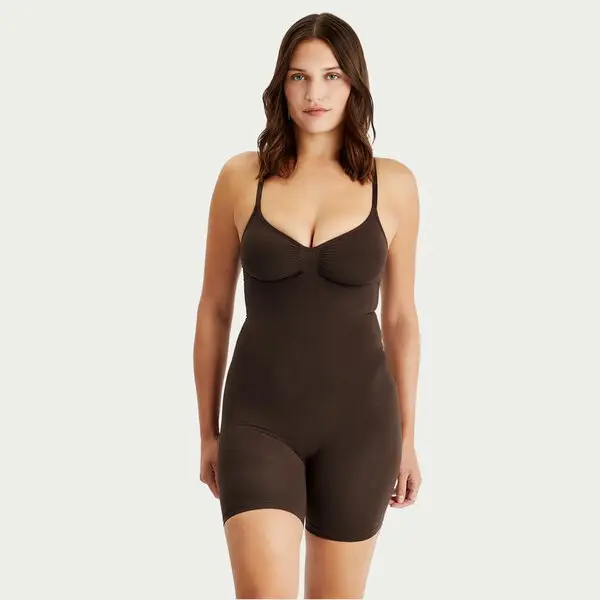 SKIMS Seamless Sculpt Bodysuit Mid-thigh - Cocoa