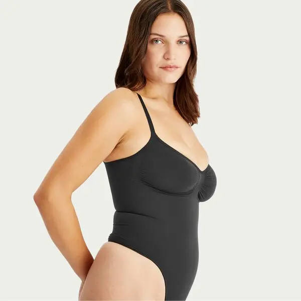 SKIMS Sculpt Thong Bodysuit - Onyx