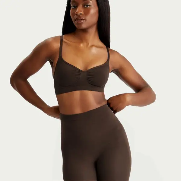SKIMS Seamless Sculpt Bralette - Cocoa