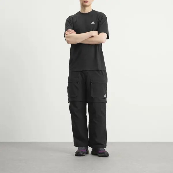 Nike Chest Logo T-shirt - Black