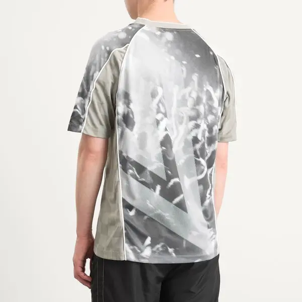 UMBRO Panelled Raglan Shirt