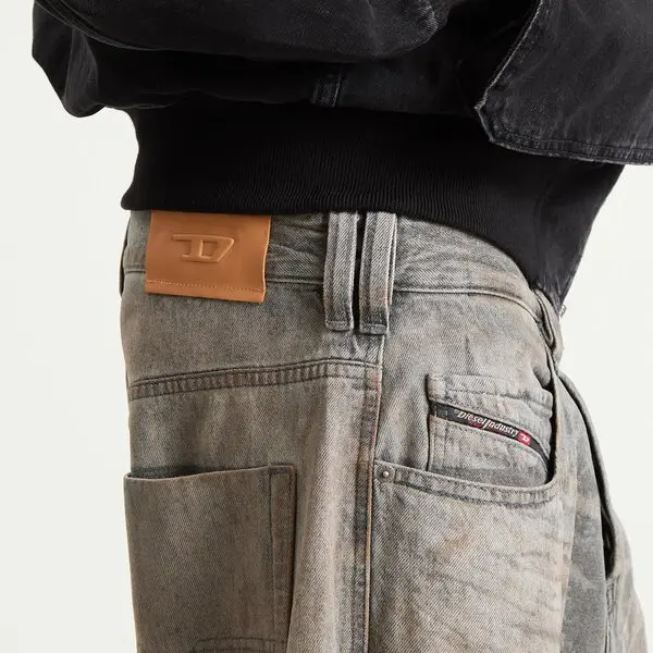 DIESEL® 1997 Relaxed Wide Leg Jeans