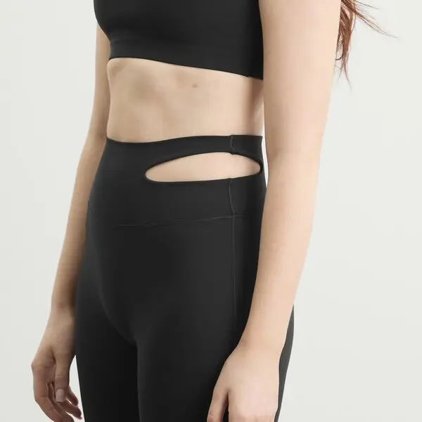 Nike Zenvy High Waisted Flared Leggings - Black/pcg3c