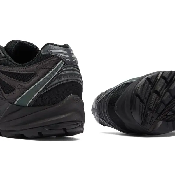 Brooks Cascadia 1 Sneaker