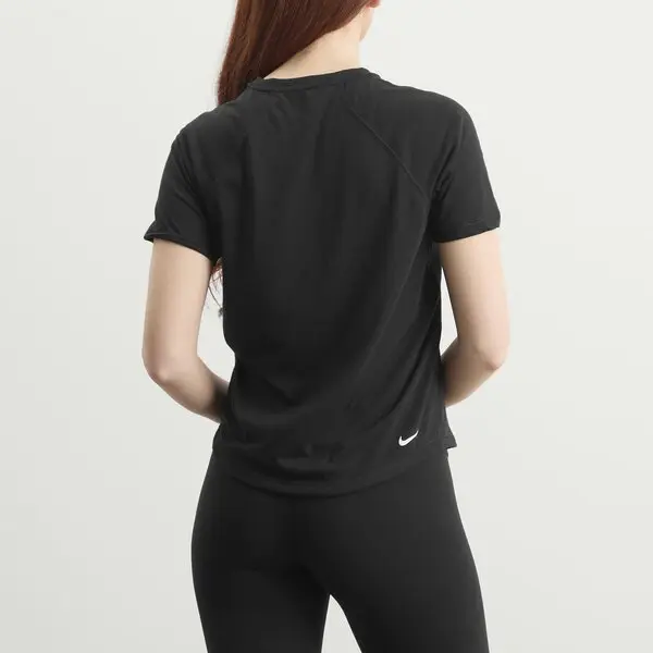 Nike Trail Short Sleeve T-shirt