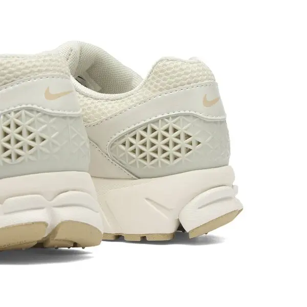Nike Zoom Vomero 5 Met Sneaker