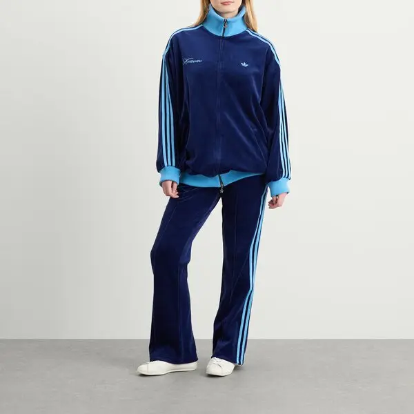 Adidas Velvet Track Pants With Contrast Piping And Embroidered Logo - Dark Blue