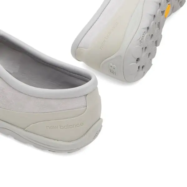 NEW BALANCE Mt10 Sneaker