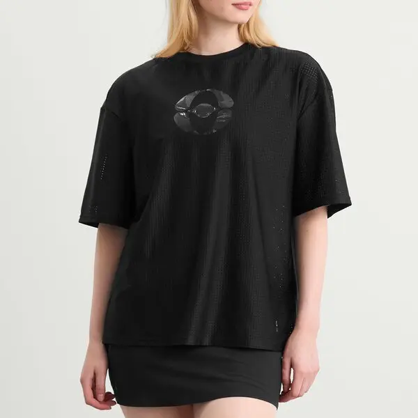On X Fka Twigs Cut Out T-shirt